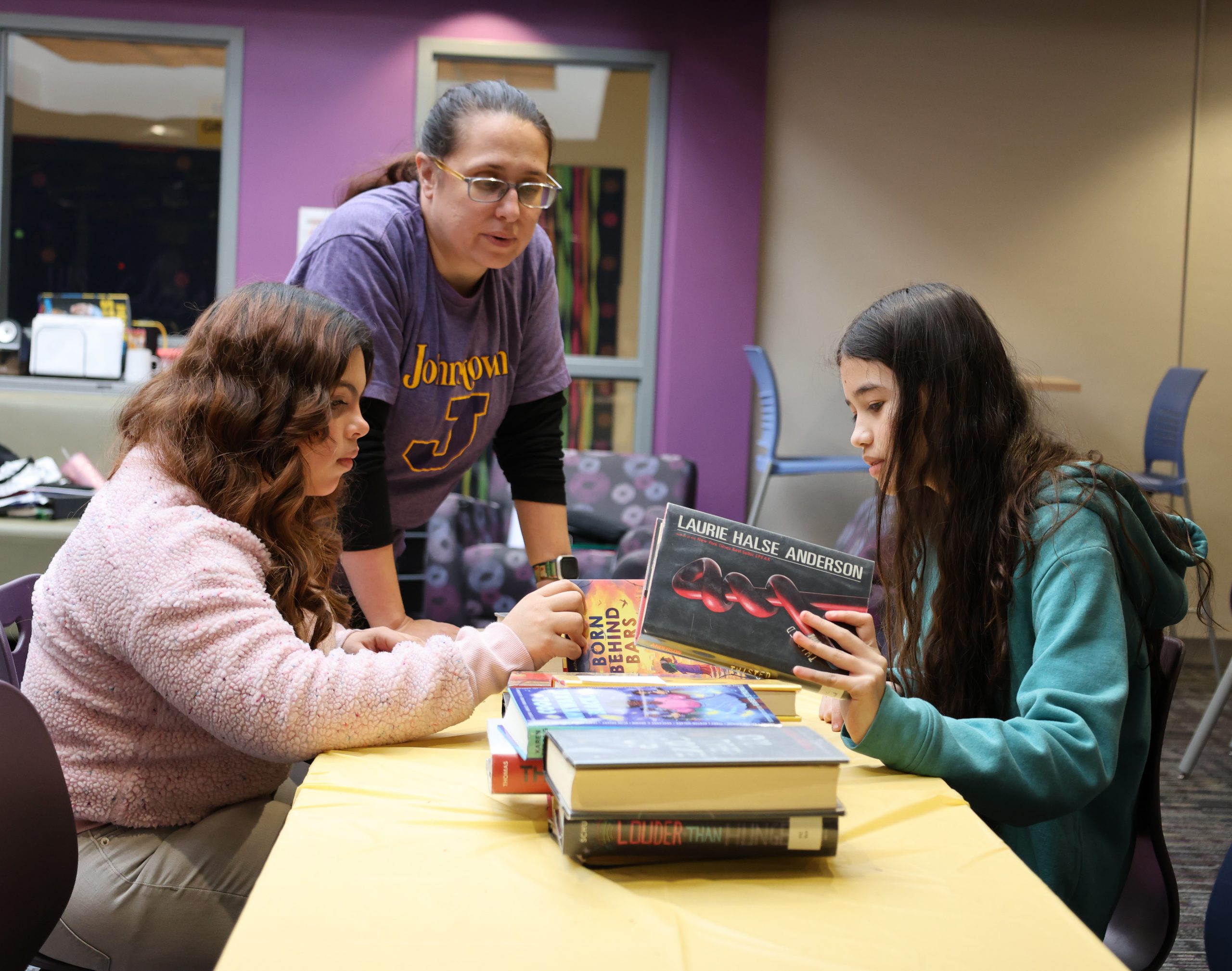 “Book Tasting” sparks curiosity and enthusiasm for reading - Greater ...